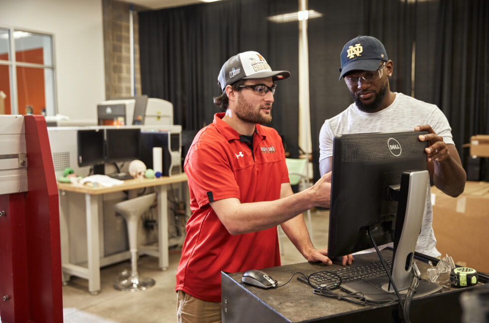 The Pros and Cons of Dual Sourcing | Enventys Partners